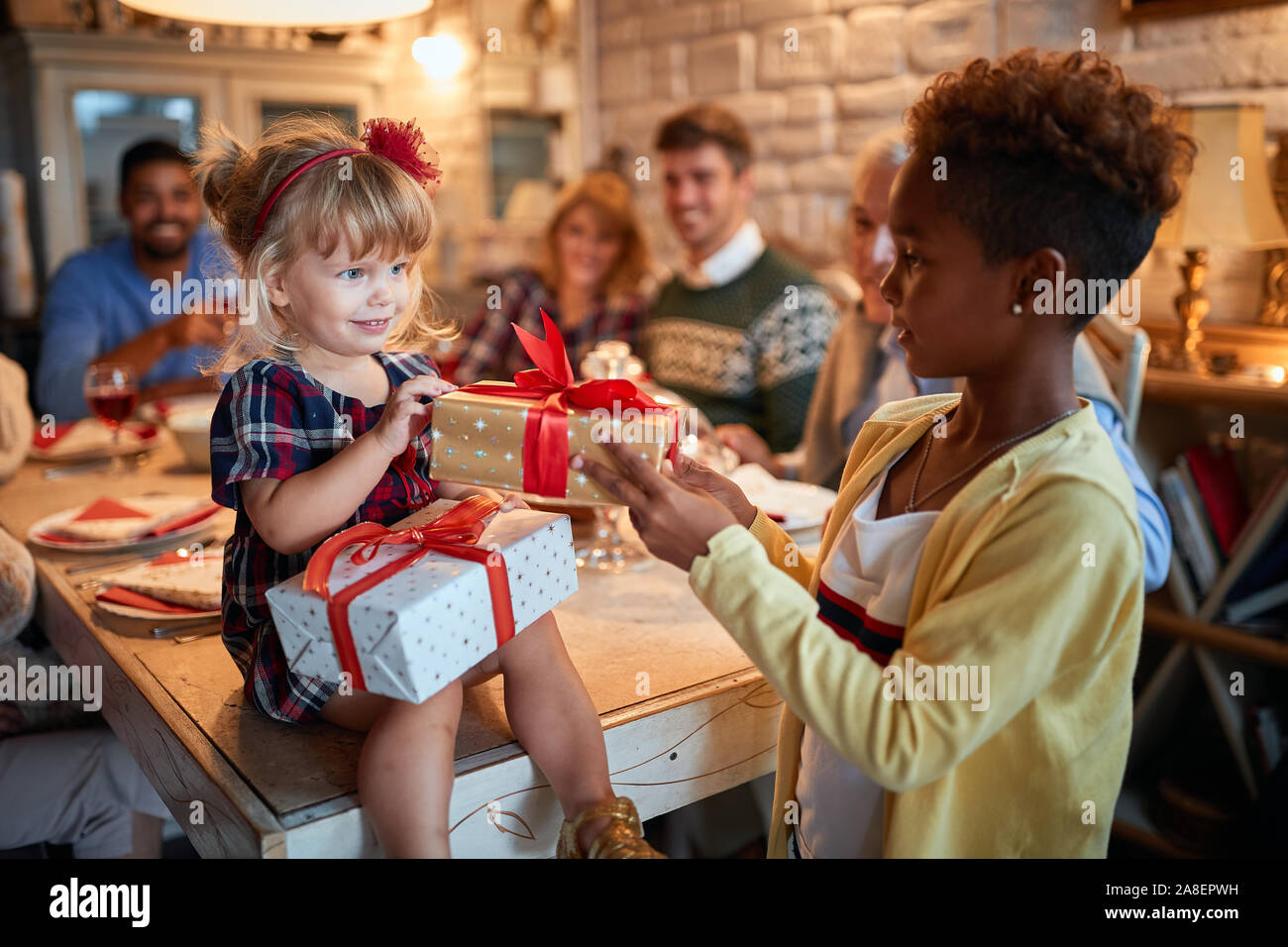 Family gathering generations christmas hi-res stock photography and ...