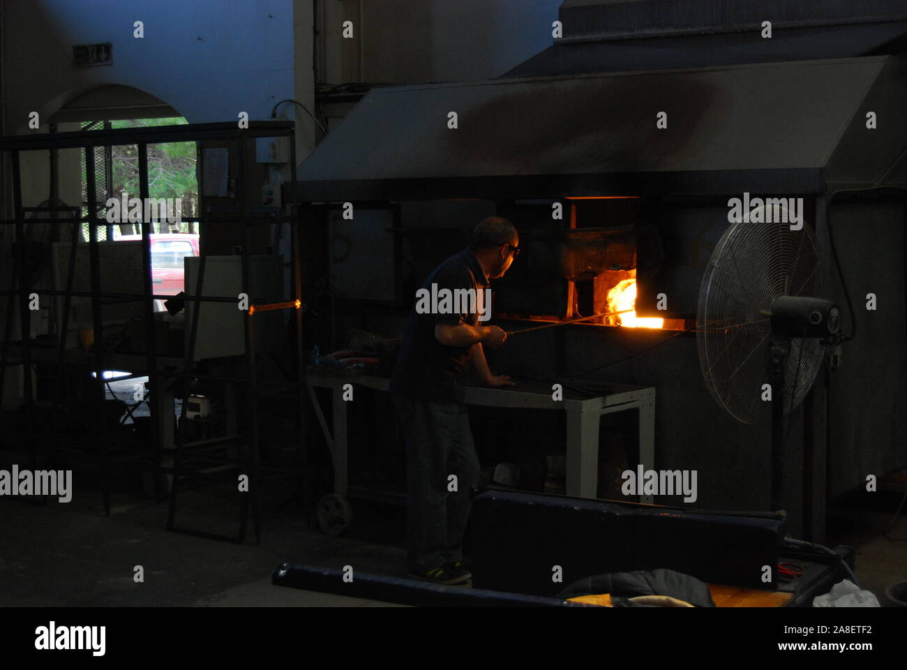Glass blown factory hi-res stock photography and images - Alamy