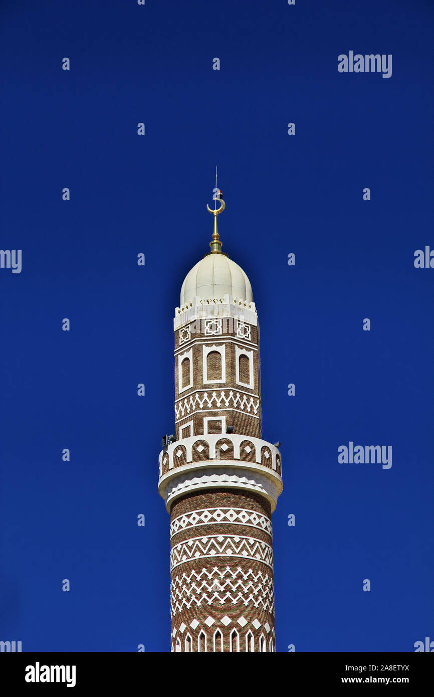 The great mosque of sanaa hi-res stock photography and images - Alamy