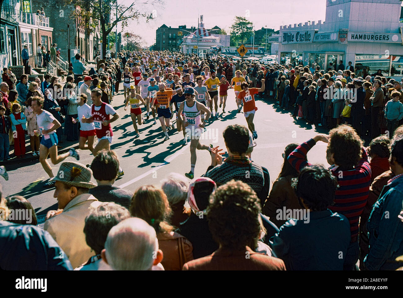 Runners in Brooklyn competing in the 1977 NYC Marathon Stock Photo - Alamy