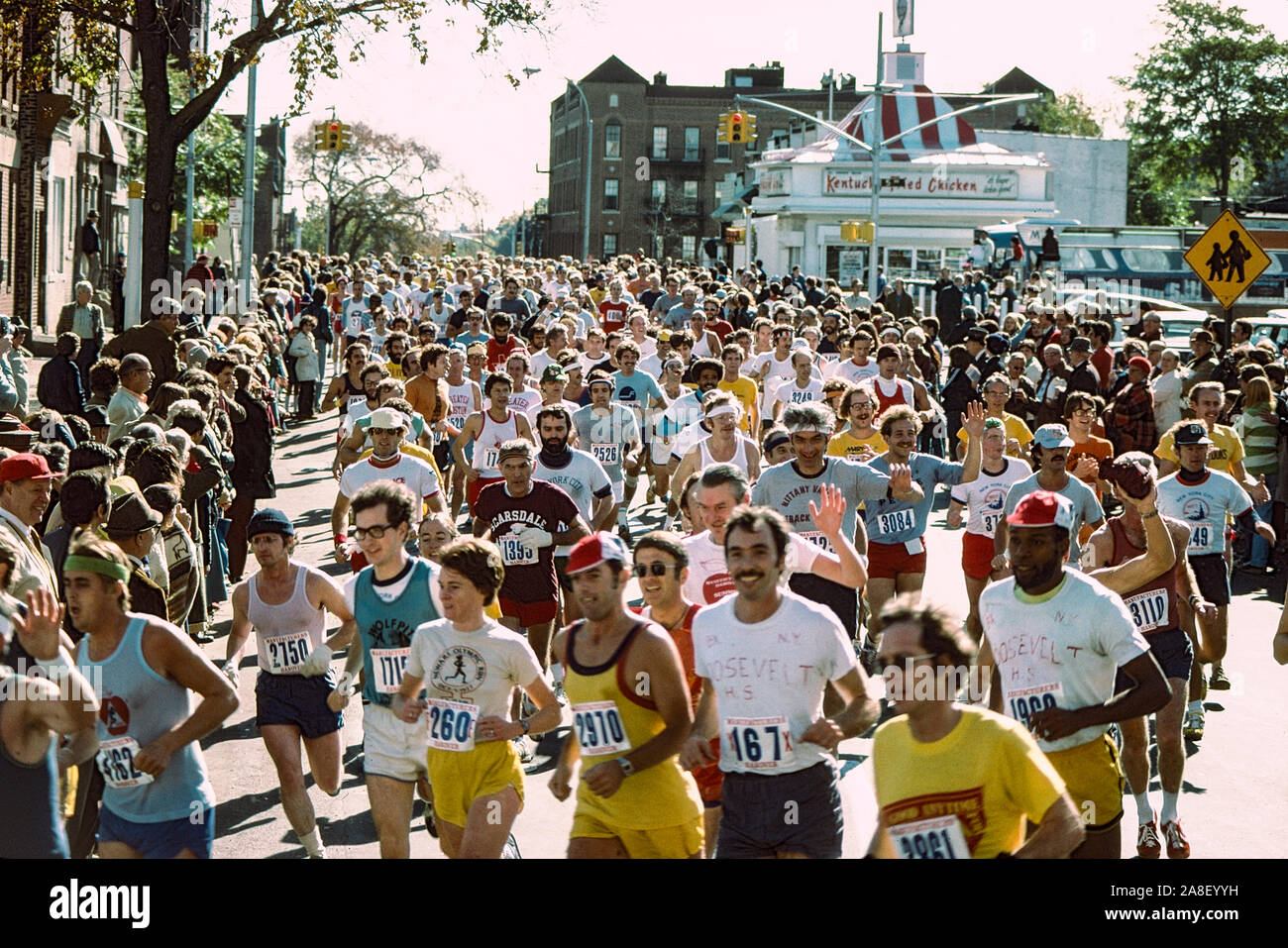 Runners in Brooklyn competing in the 1977 NYC Marathon Stock Photo - Alamy