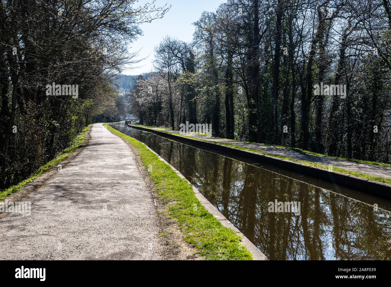 A beautiful peaceful Llangollen Canal route in the heart of the Welsh ...