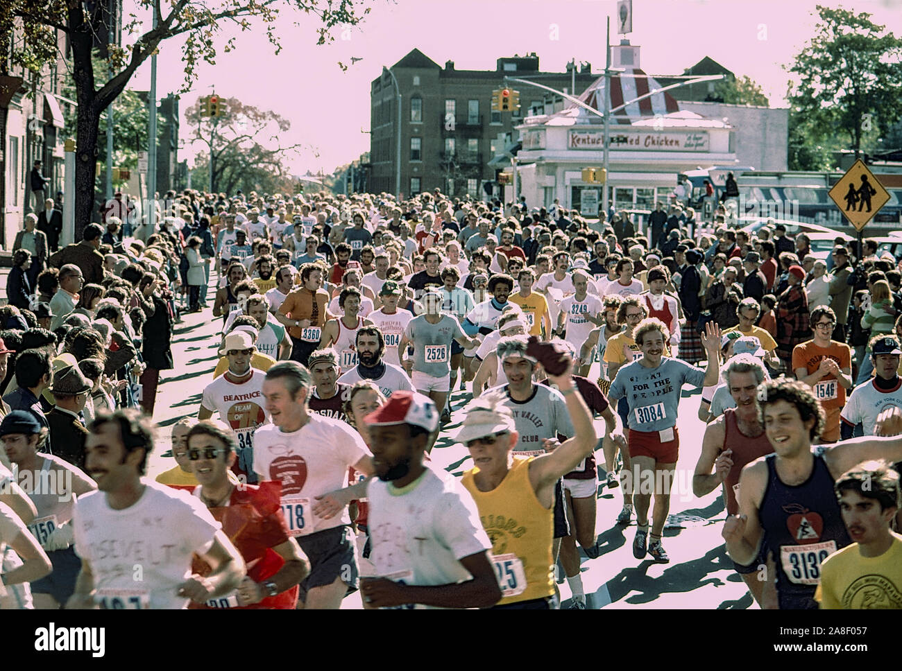 Runners in Brooklyn competing in the 1977 NYC Marathon Stock Photo - Alamy
