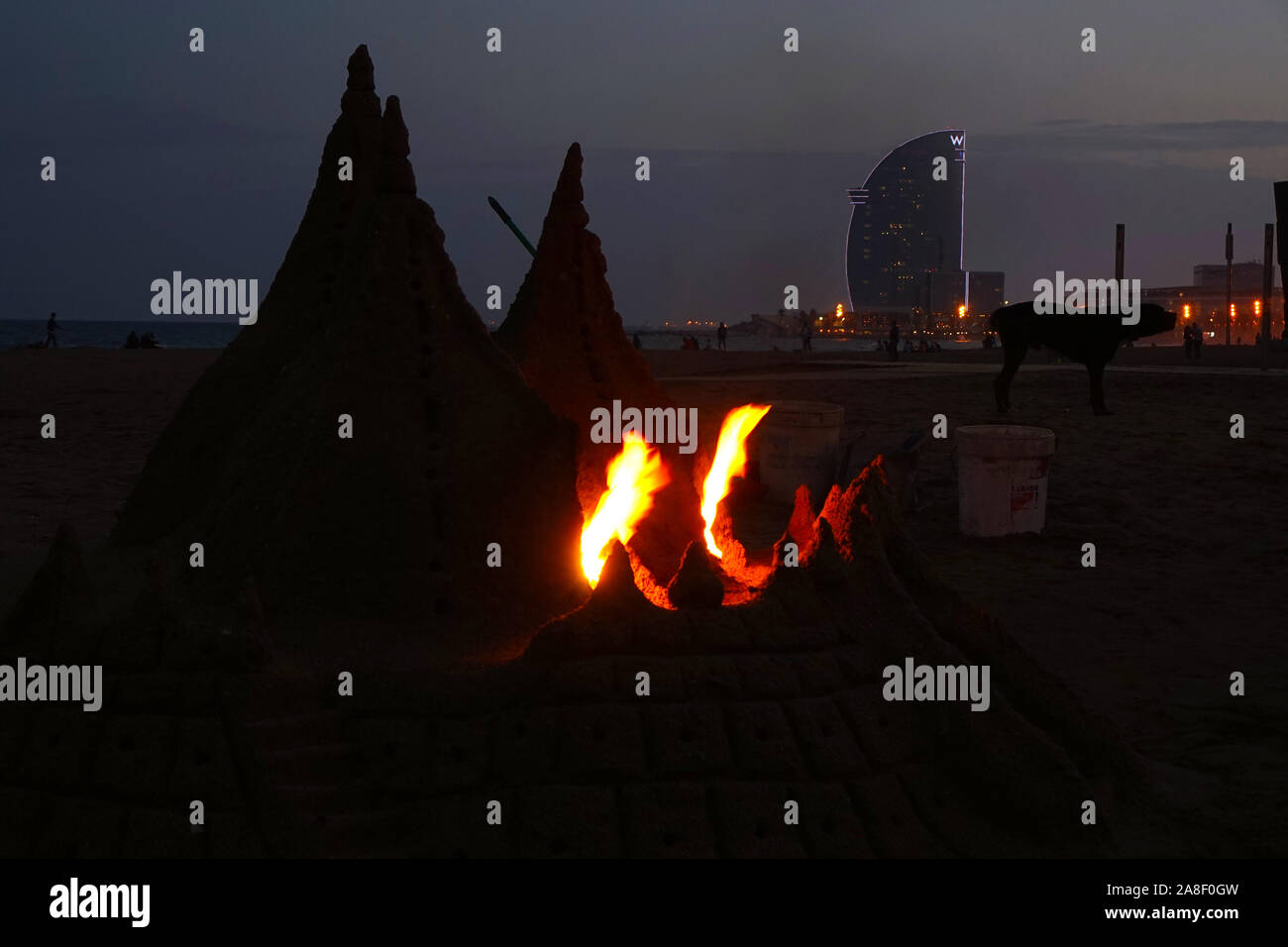 Fantasy castle on fire hi-res stock photography and images - Alamy