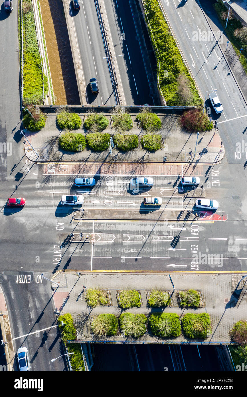 Stand still aerial view car hi-res stock photography and images - Alamy