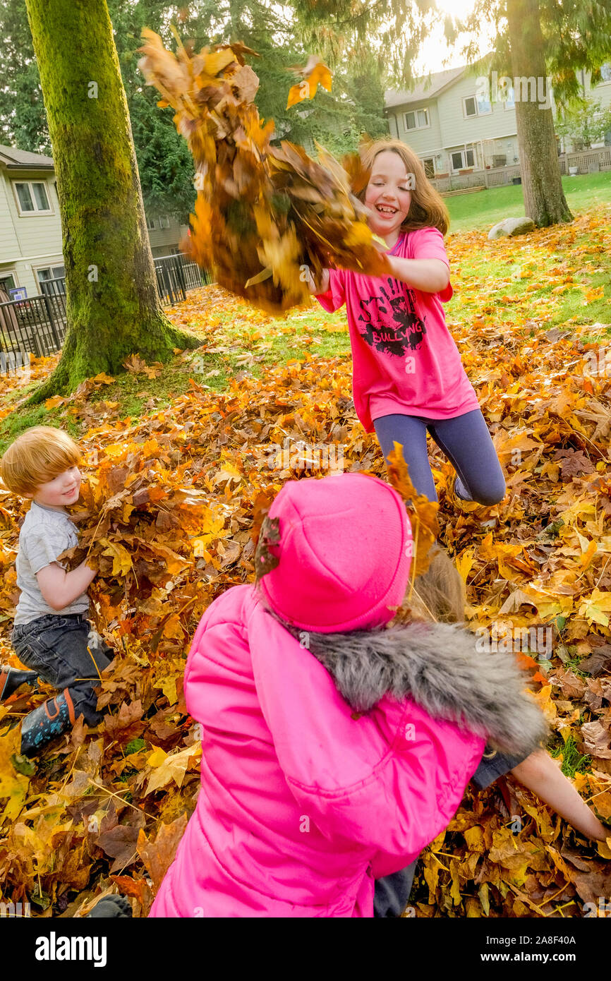 Kids of colour hi-res stock photography and images - Alamy