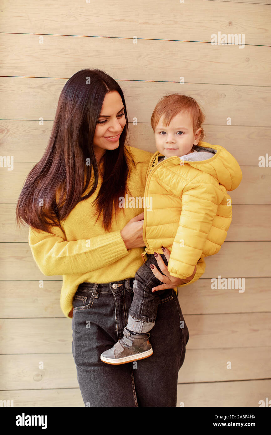 Baby stand hi-res stock photography and images - Alamy