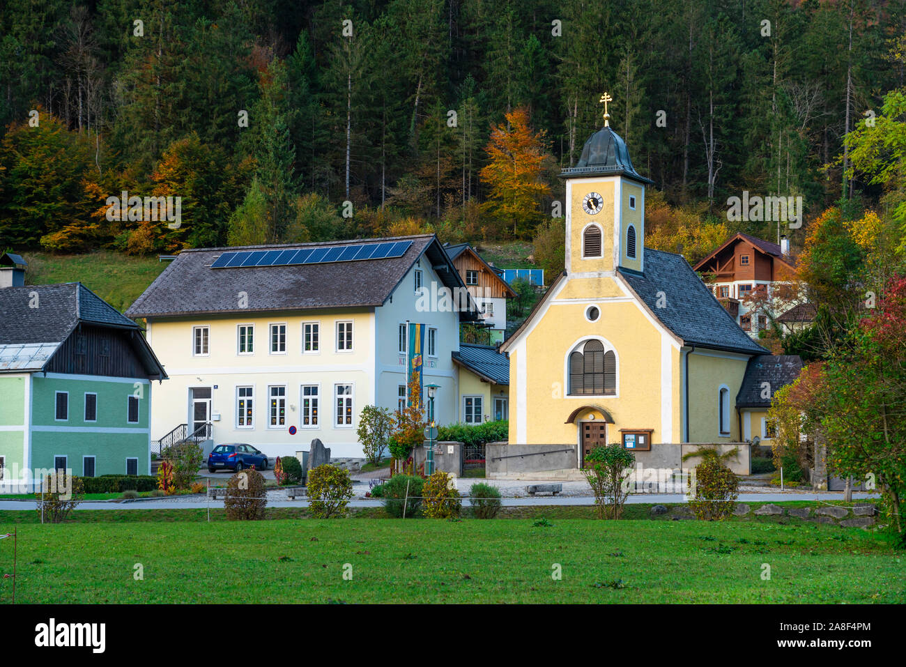 Obertraun hi-res stock photography and images - Alamy