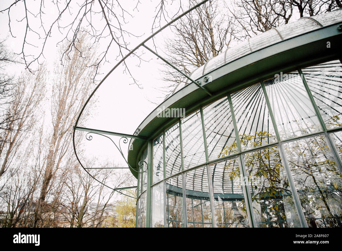 Batignolles square des batignolles hi-res stock photography and images ...