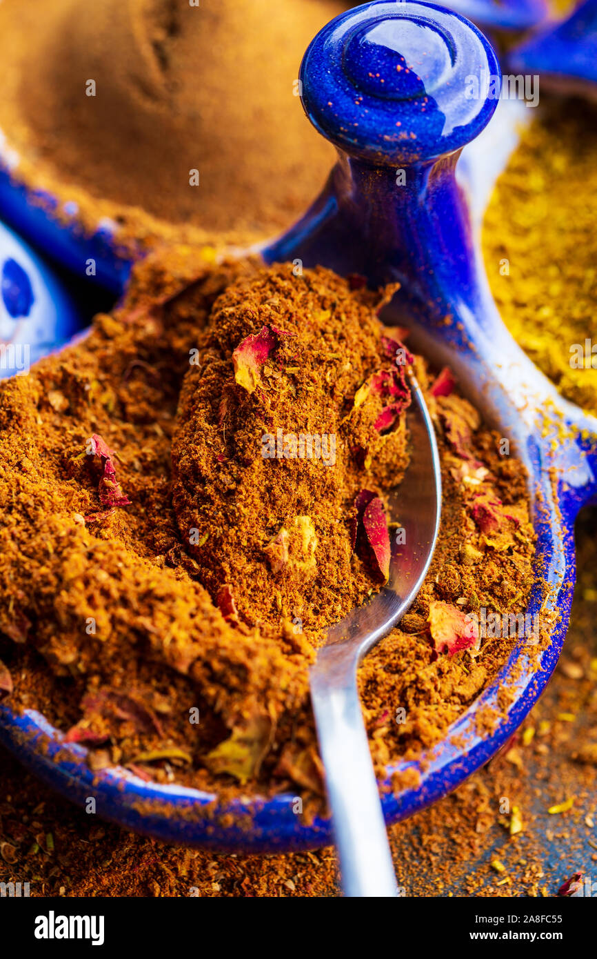 ras el hanout moroccan spice mix Stock Photo - Alamy