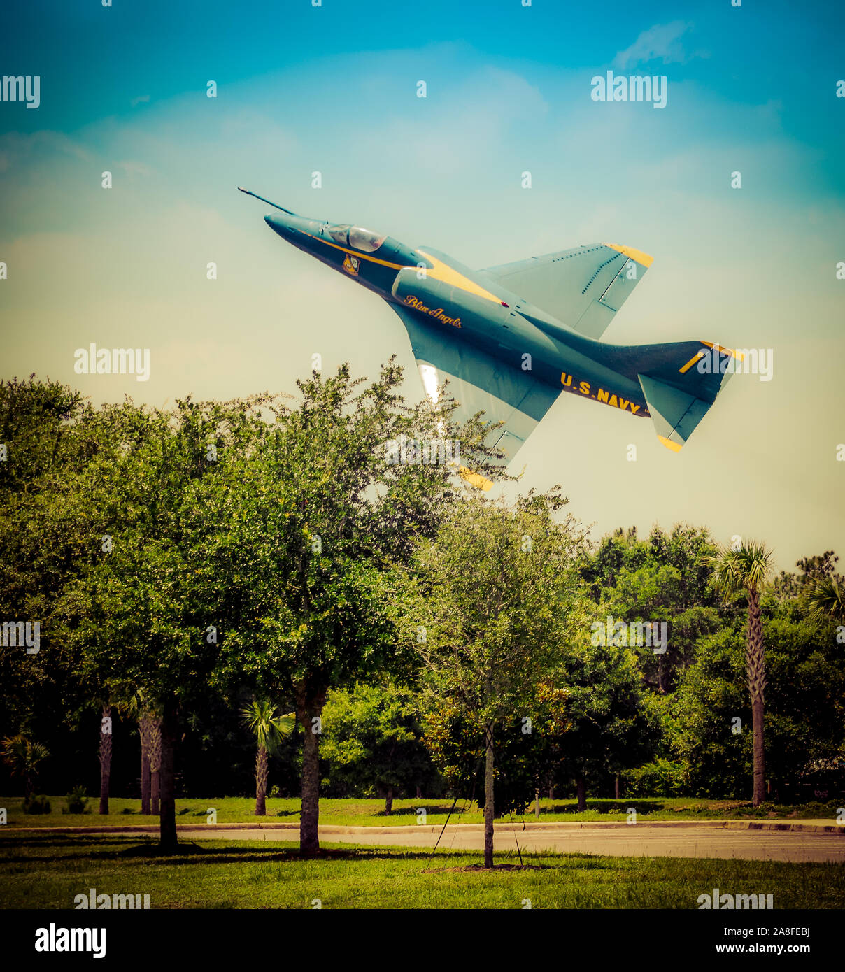 Flying blue angels hi-res stock photography and images - Alamy