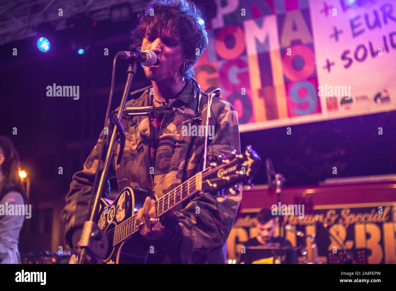The Emphasis Of The Rock Singer 7 Stock Photo Alamy the-emphasis-of-the-rock-singer-7-stock-photo-alamy