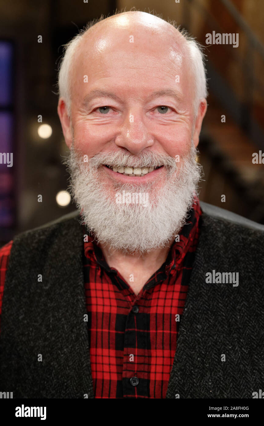 Cologne, Germany. 08th Nov, 2019. The actor Bill Mockridge stands in ...