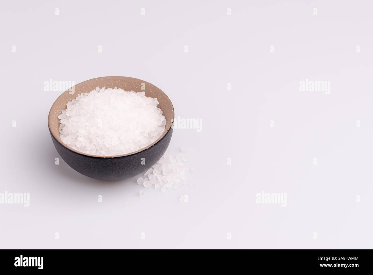 Coarse sea salt background Stock Photo - Alamy