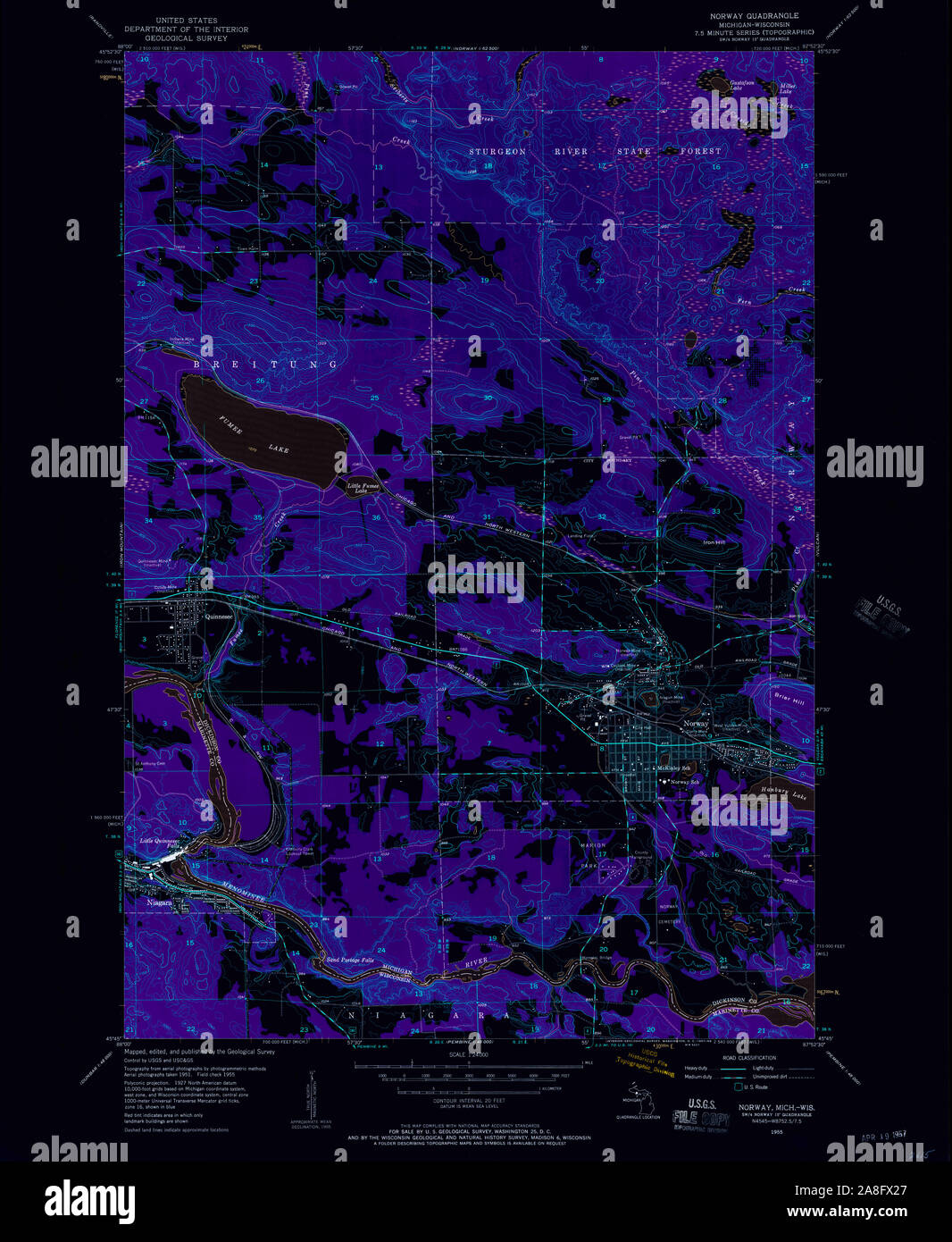 Topology map of norway hi-res stock photography and images - Alamy