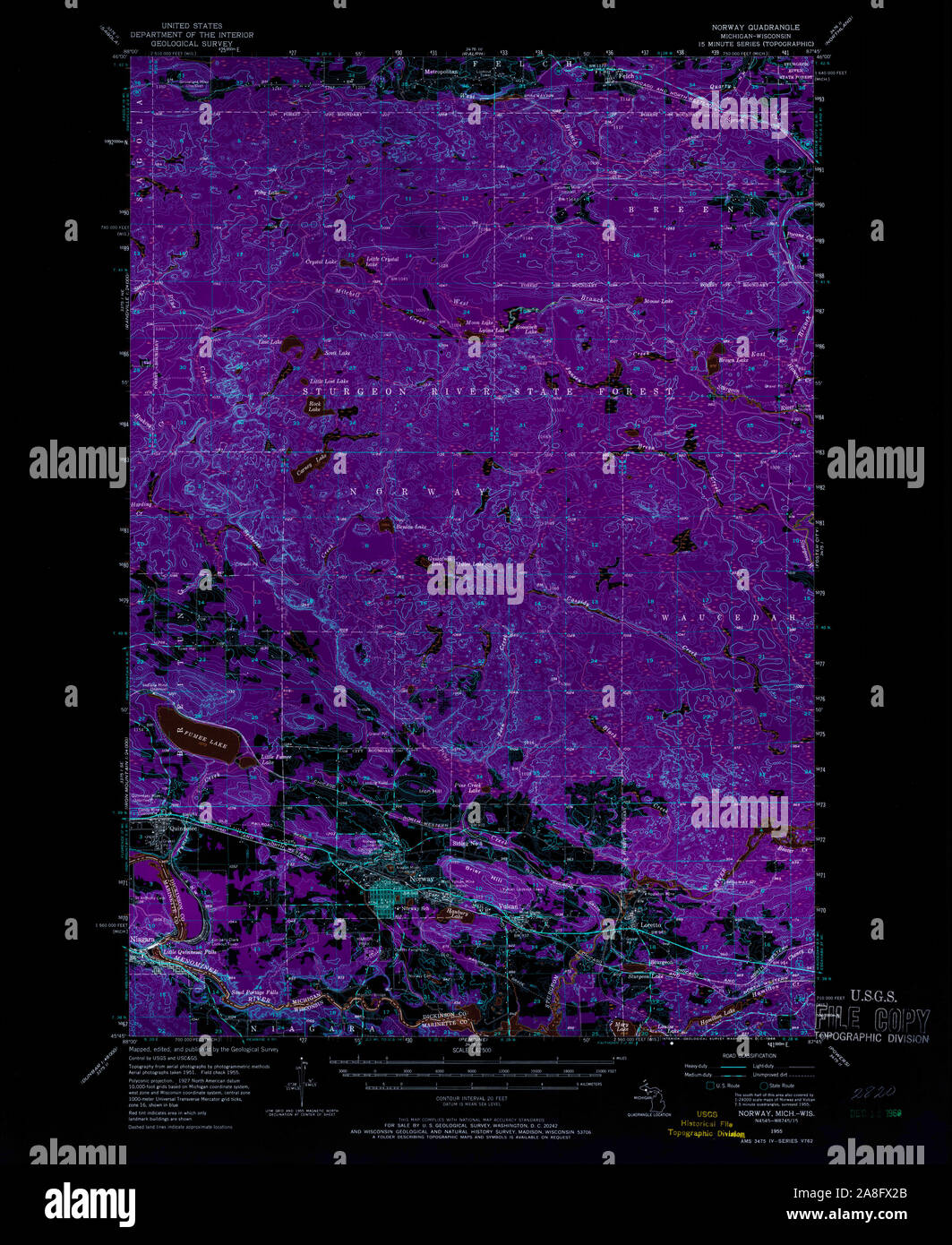 Topology map of norway hi-res stock photography and images - Alamy
