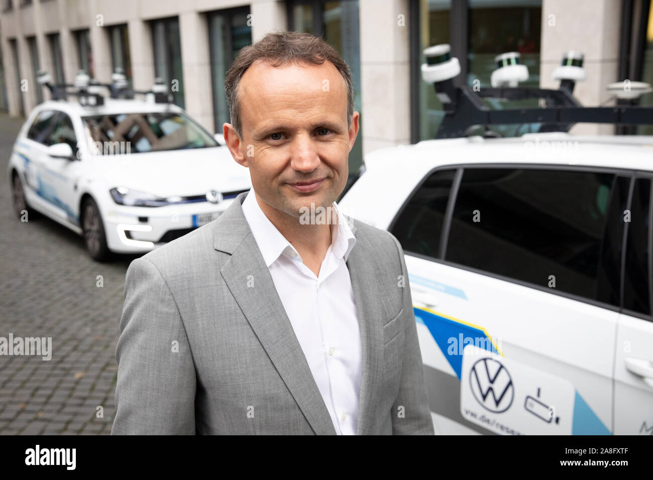 Automatic car testing hi-res stock photography and images - Alamy