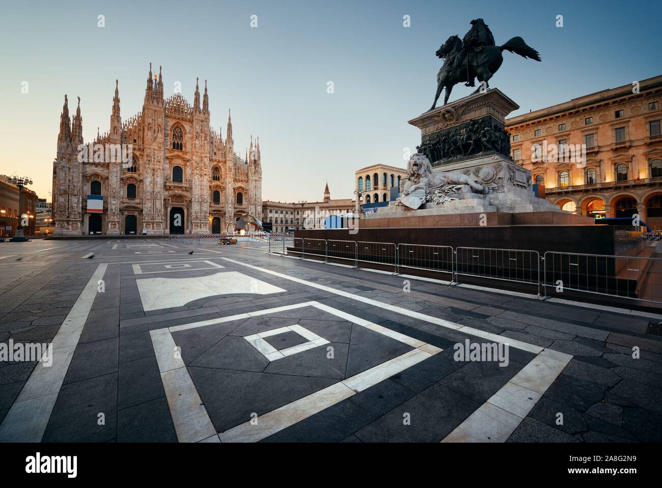 Monument to King Victor Emmanuel II in Cathedral Square or Piazza del ...