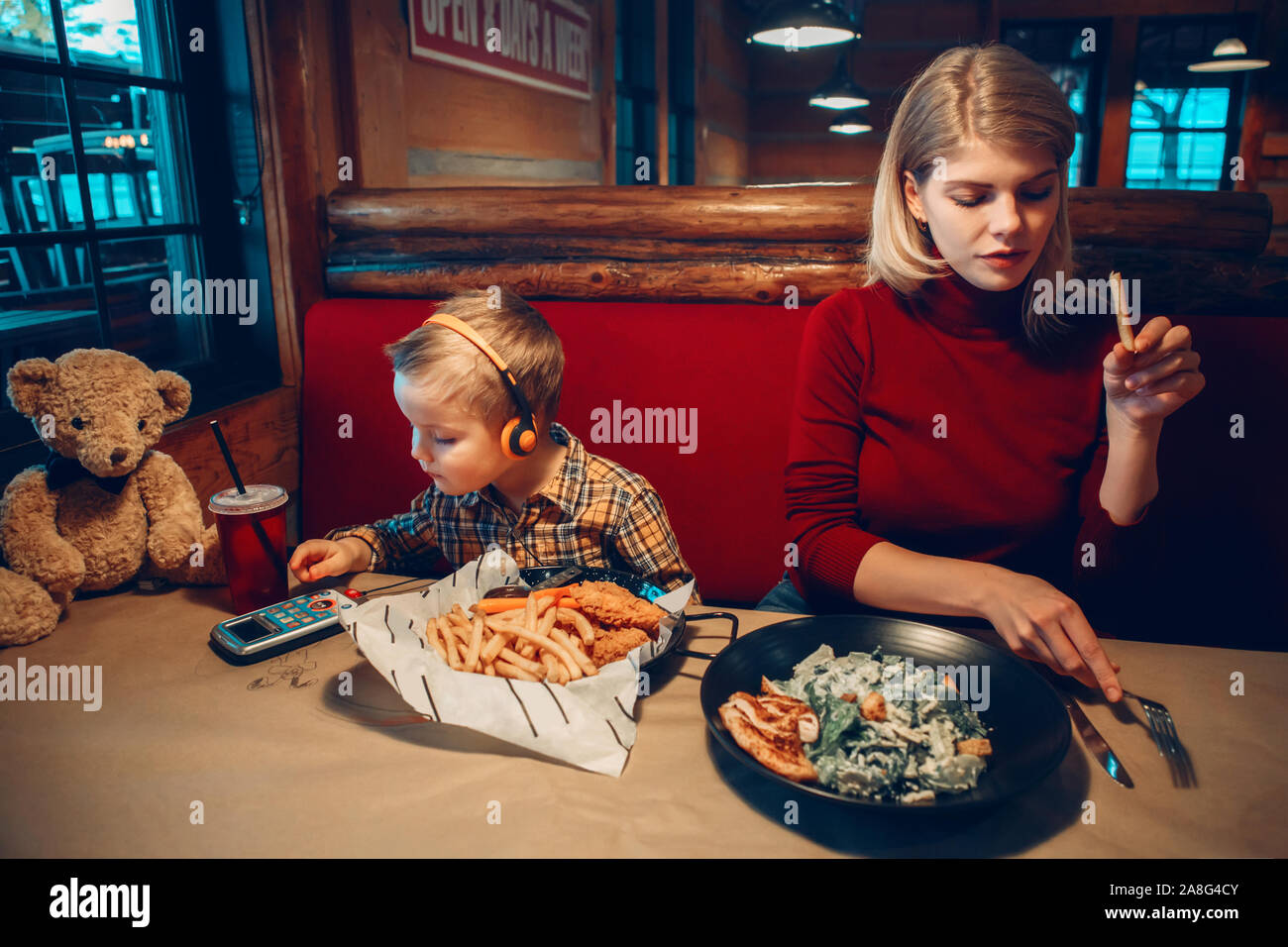 Food play hi-res stock photography and images - Alamy