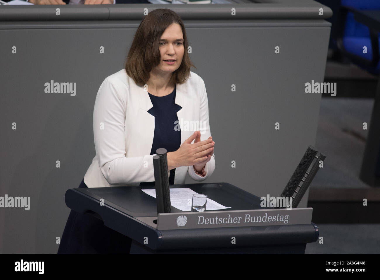 Berlin, Germany. 08th Nov, 2019. Claudia Müller (Bündnis 90/Die Grünen ...