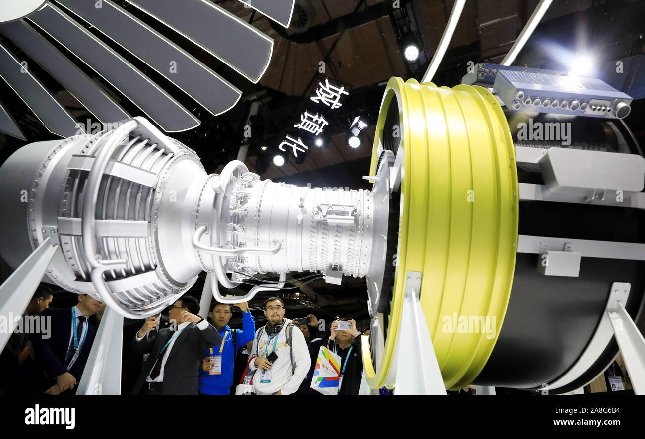 Leap engine hi-res stock photography and images - Alamy