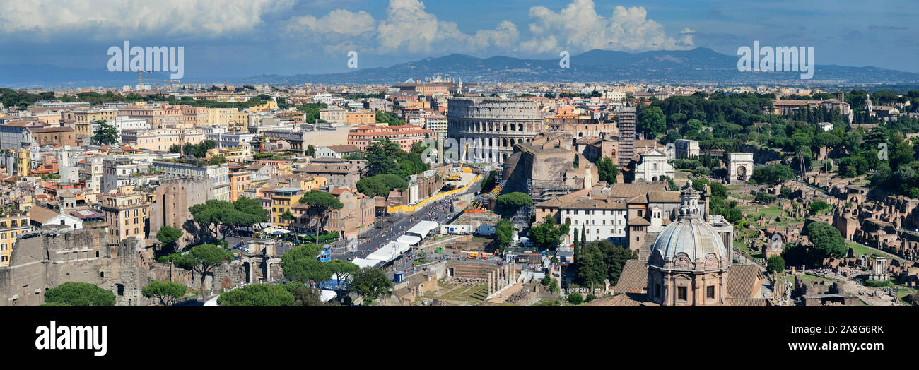 Rome rooftop panoramic view with ancient architecture in Italy Stock ...