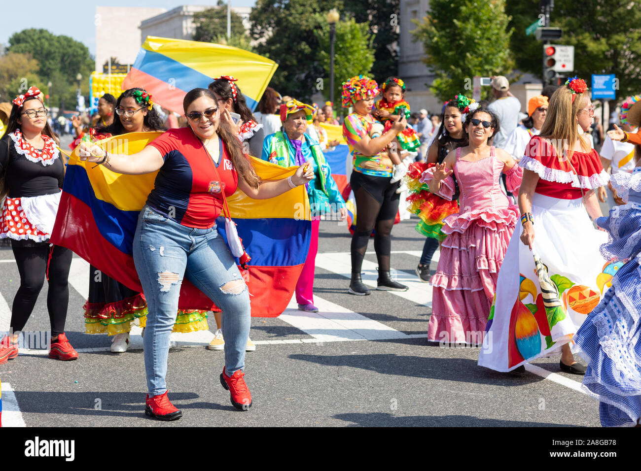 Folklore colombiano hi-res stock photography and images - Alamy