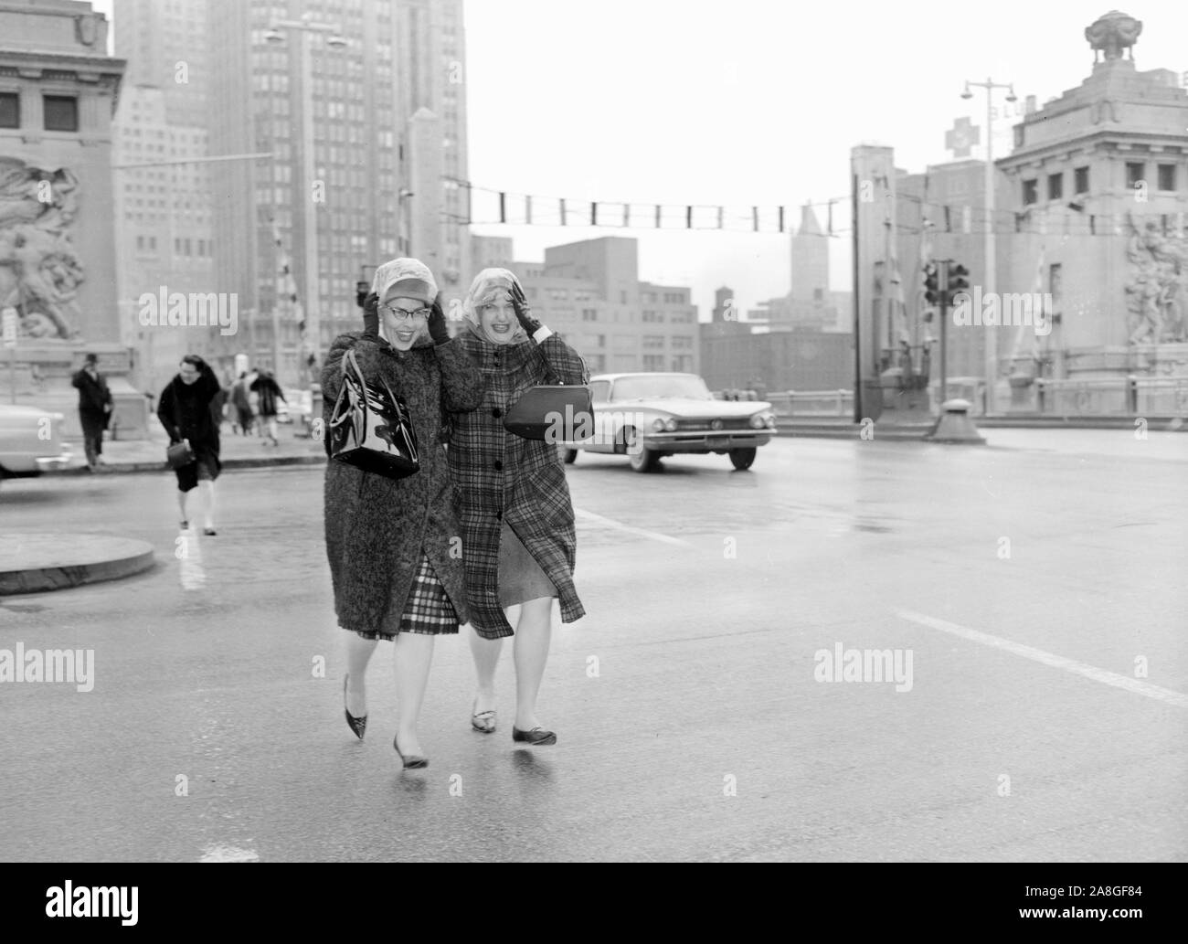 Chicago in the rain Black and White Stock Photos & Images - Alamy