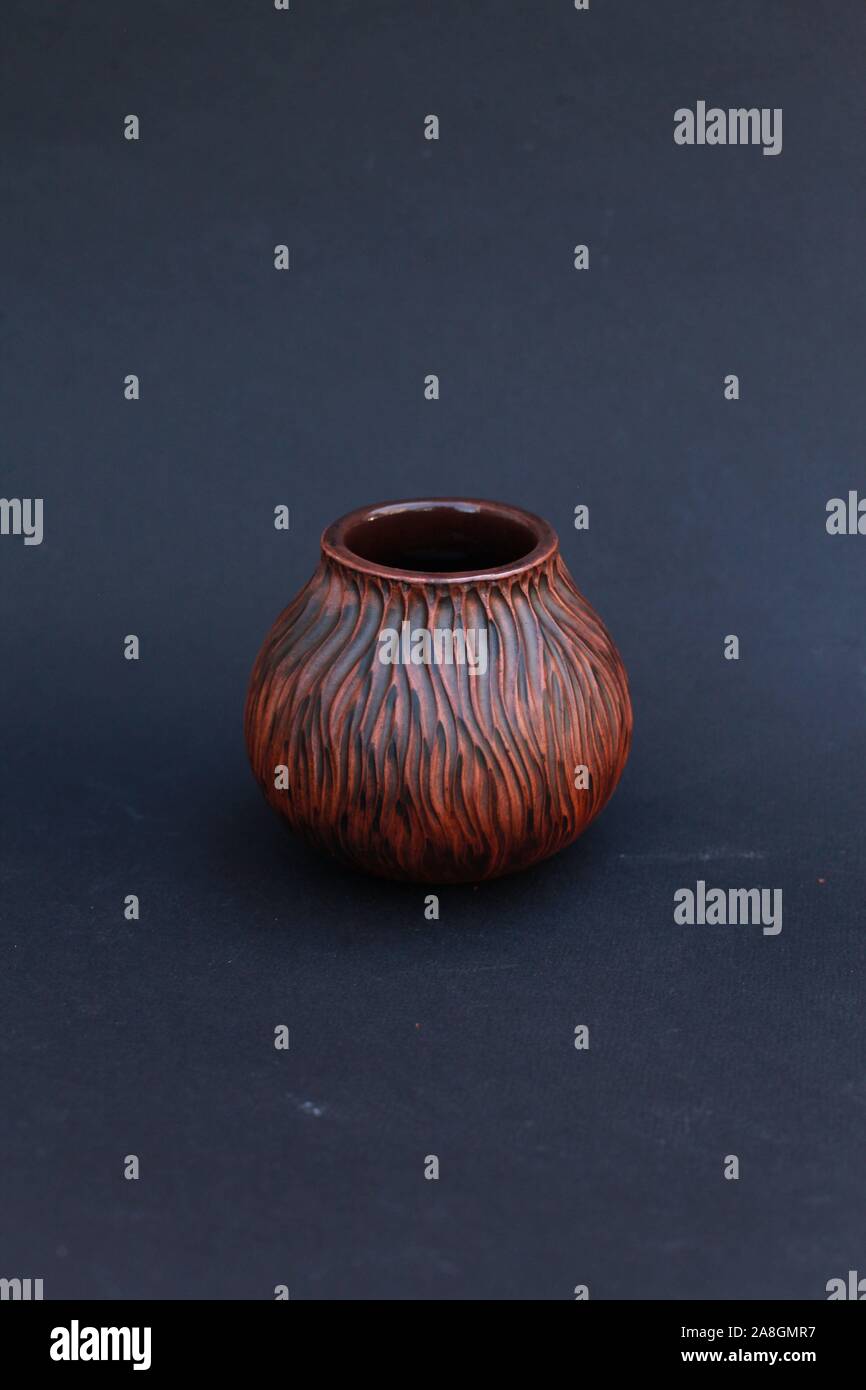 Clay pot texture hi-res stock photography and images - Alamy