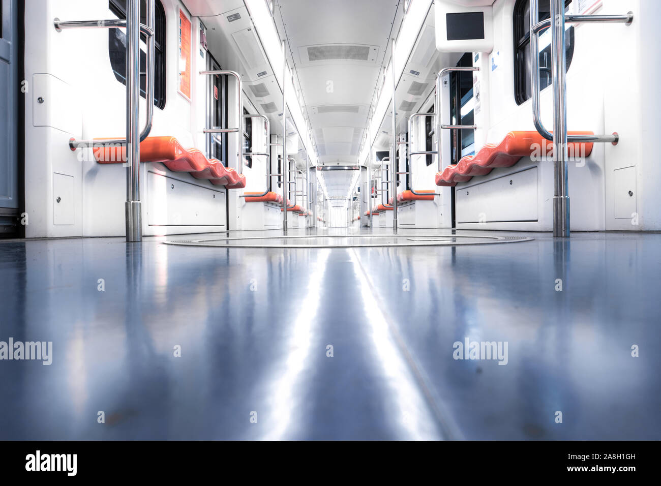 Train cab hi-res stock photography and images - Alamy