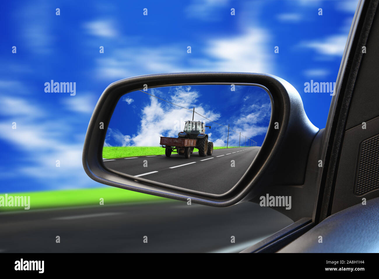 Rearview mirror scene hi-res stock photography and images - Alamy