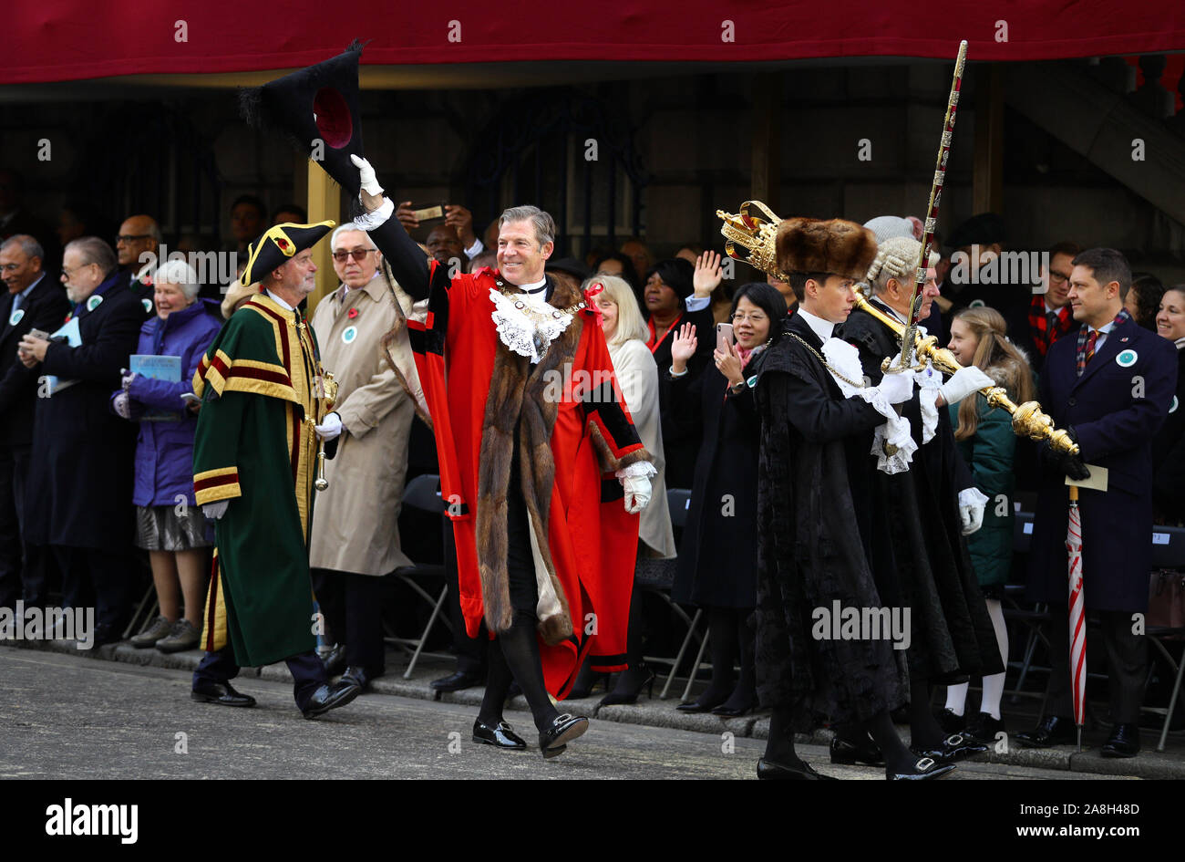 William Russell (centre), the 692nd Lord Mayor of the City of London ...