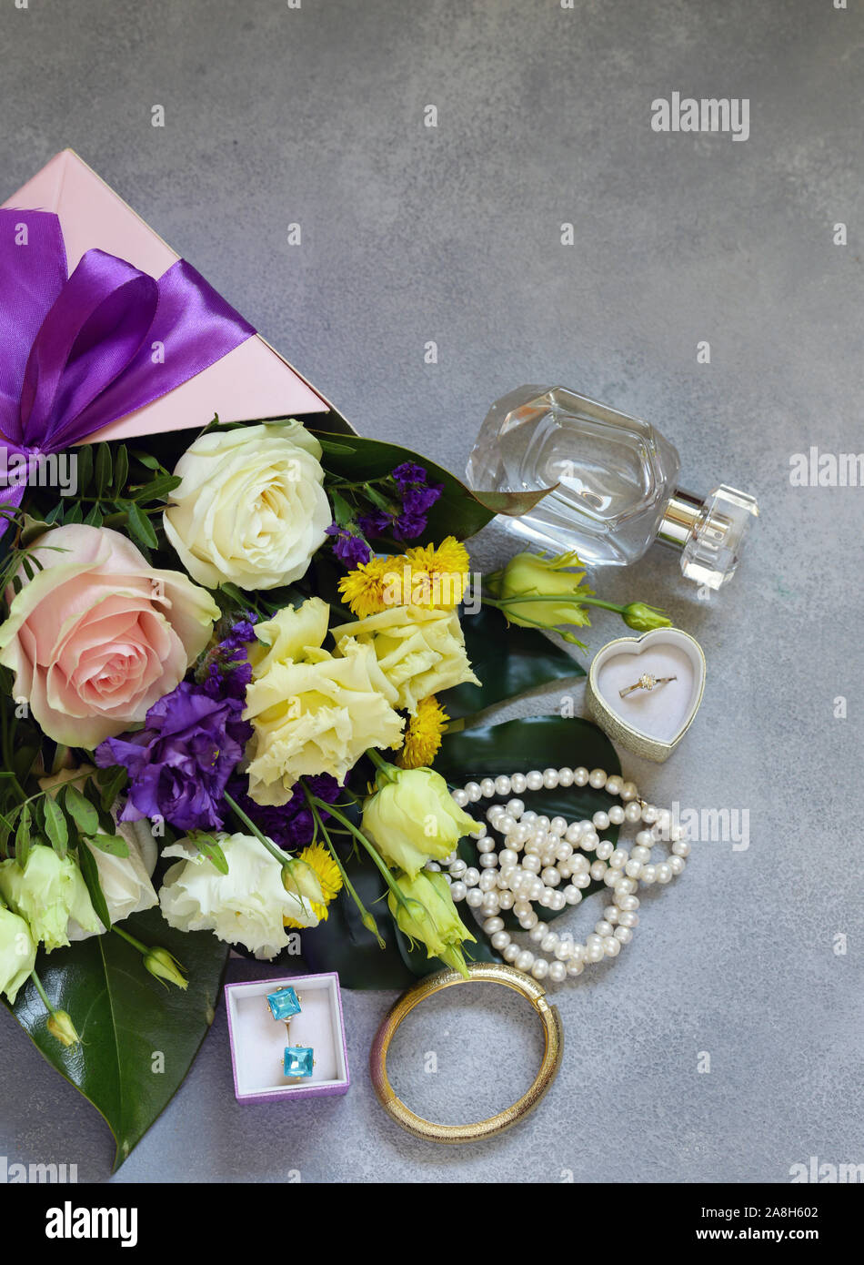 stylish modern flower bouquet for congratulations Stock Photo - Alamy