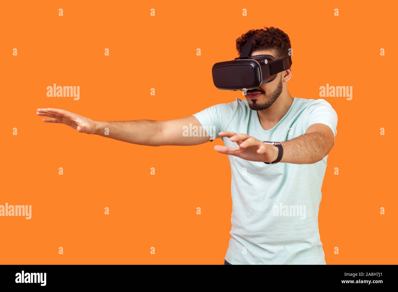 Hea gaming hi-res stock photography and images - Alamy