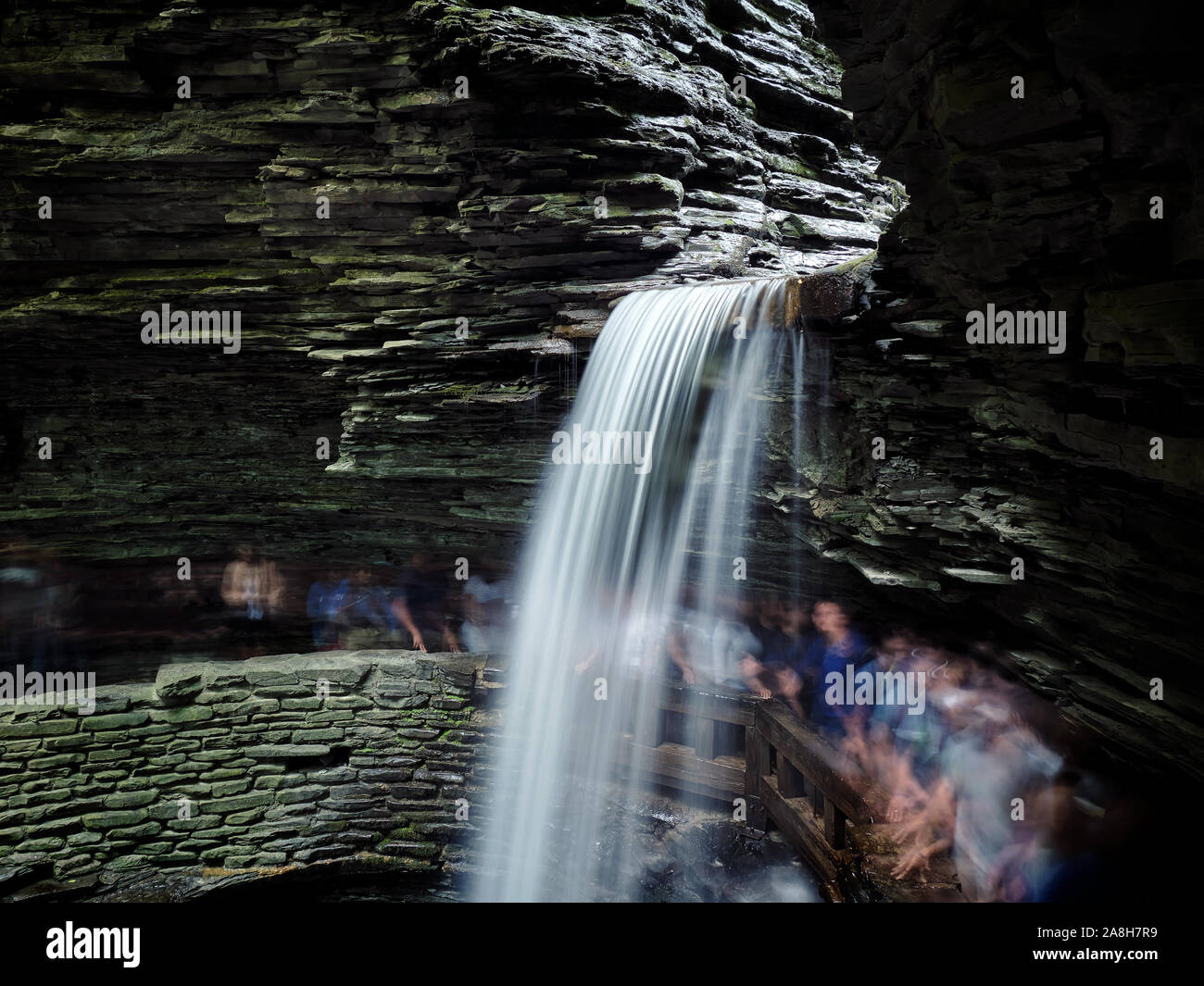 Cavern Cascade Watkins Glen State Park - Cavern Cascade is one of the ...