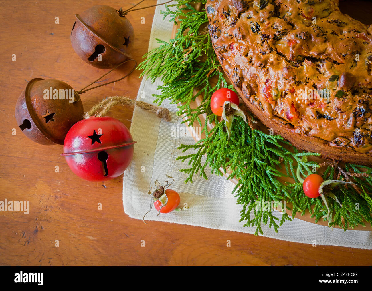Sweet rustic fruitcake christmas hi-res stock photography and images ...
