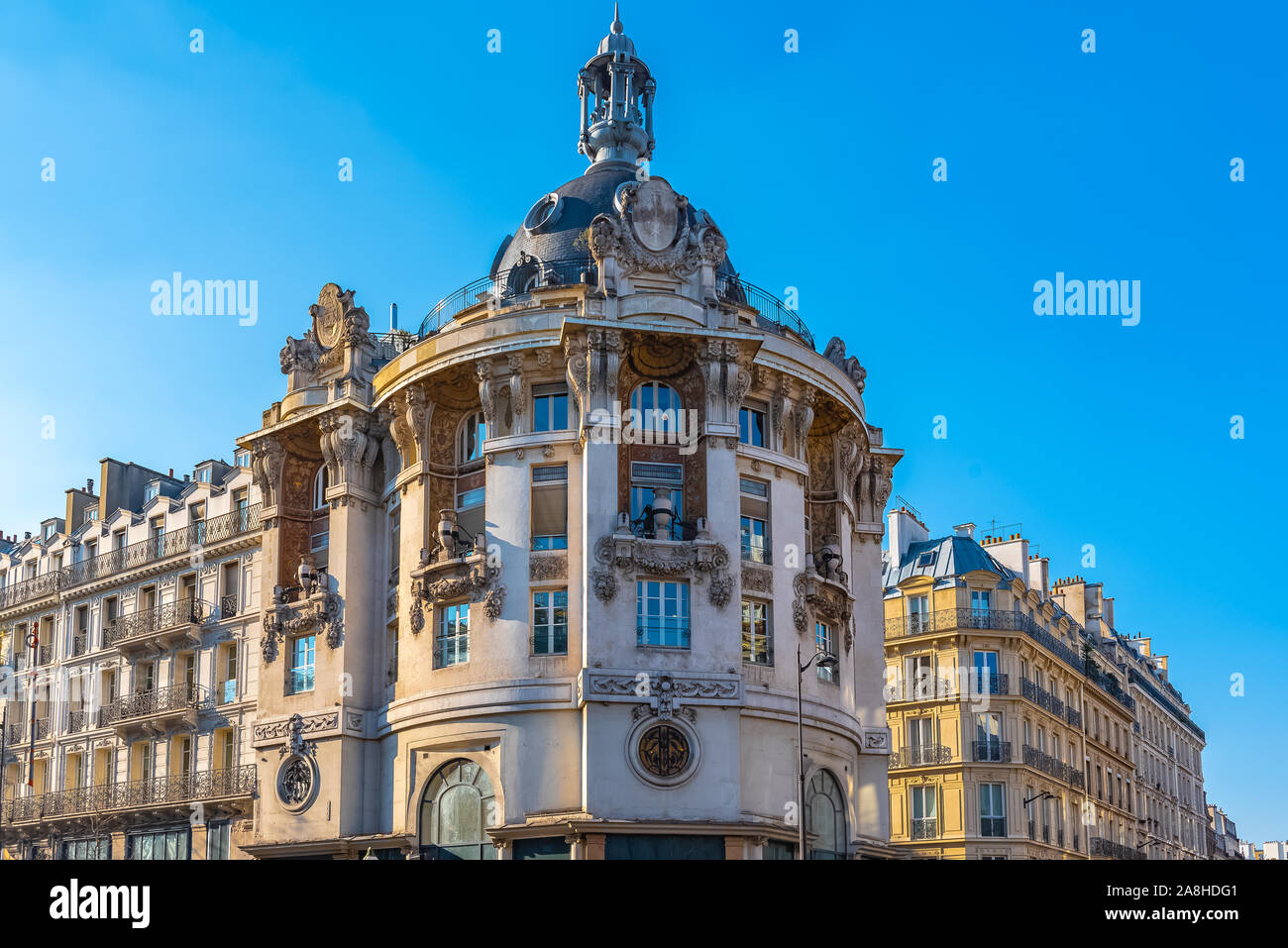 Paris, beautiful building, typical parisian facade in the Marais ...