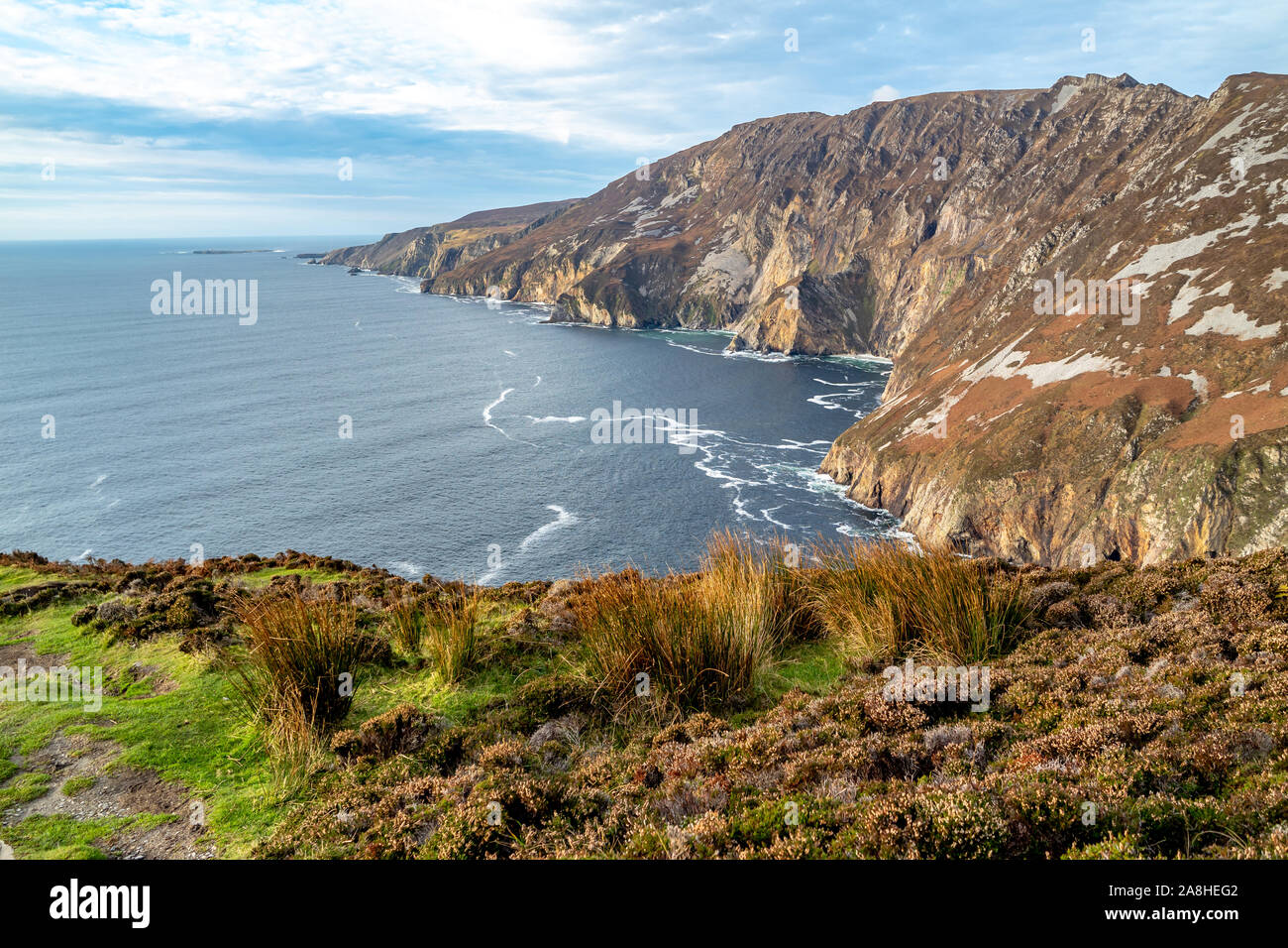 Slieve League Cliffs are among the highest sea cliffs in Europe rising ...