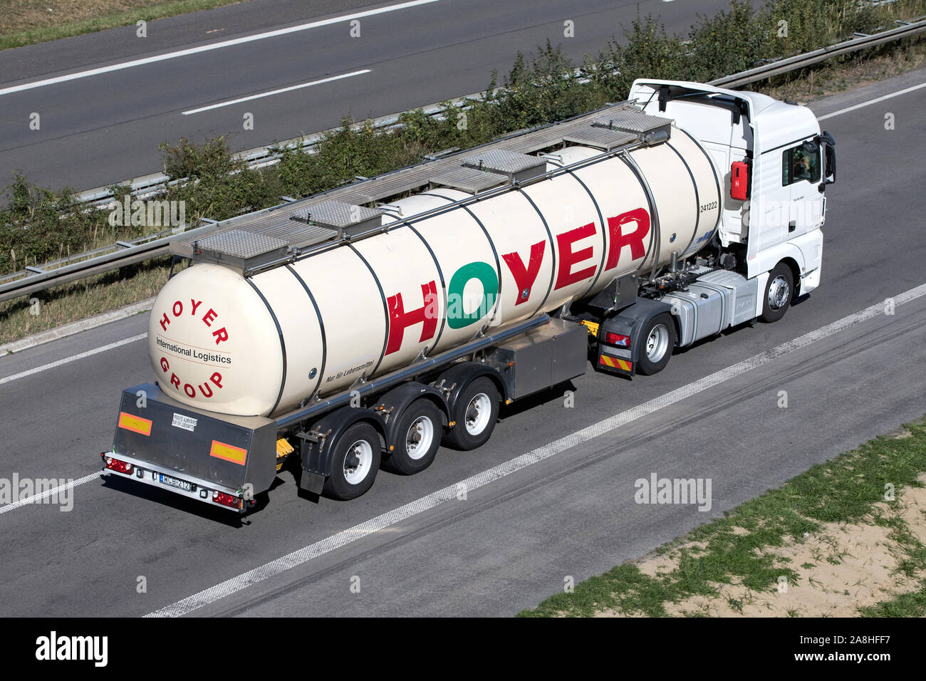 Hoyer tanker hi-res stock photography and images - Alamy