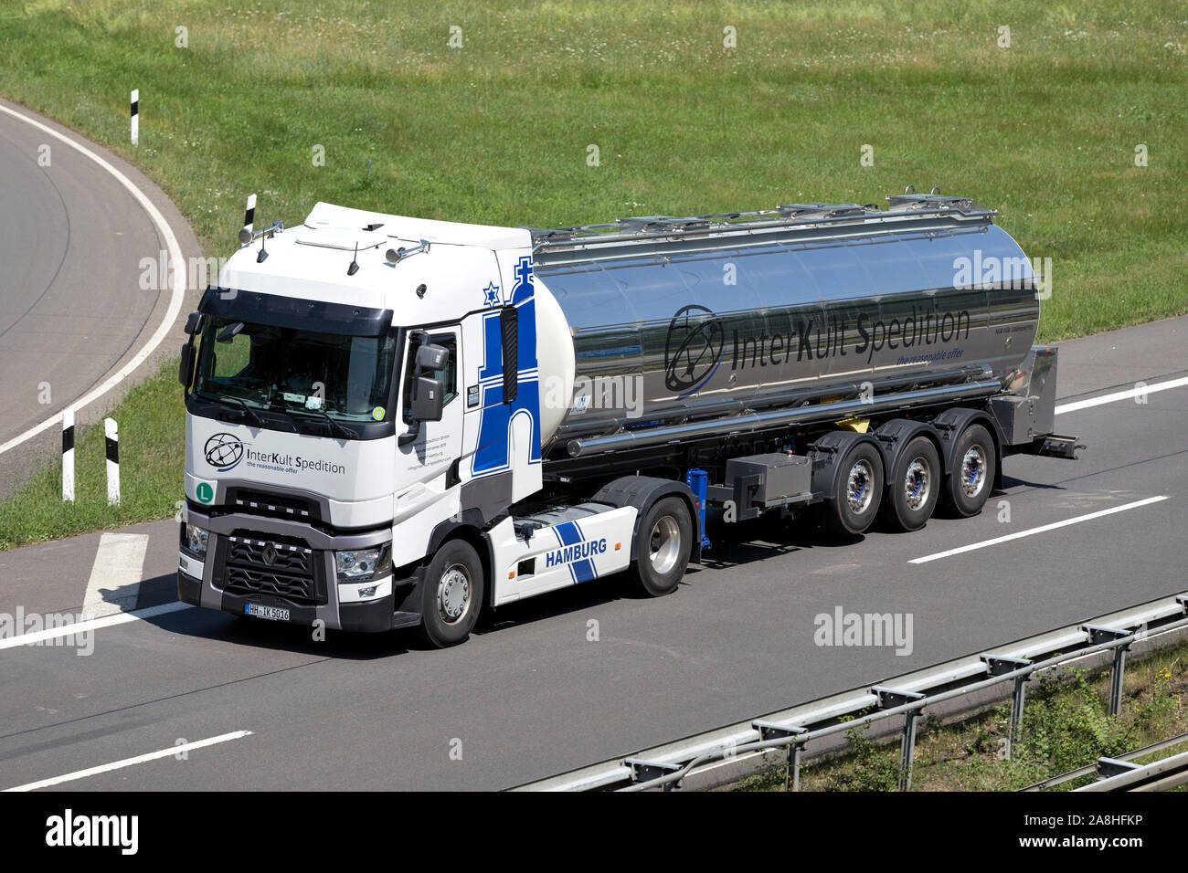 Renault truck hi-res stock photography and images - Alamy