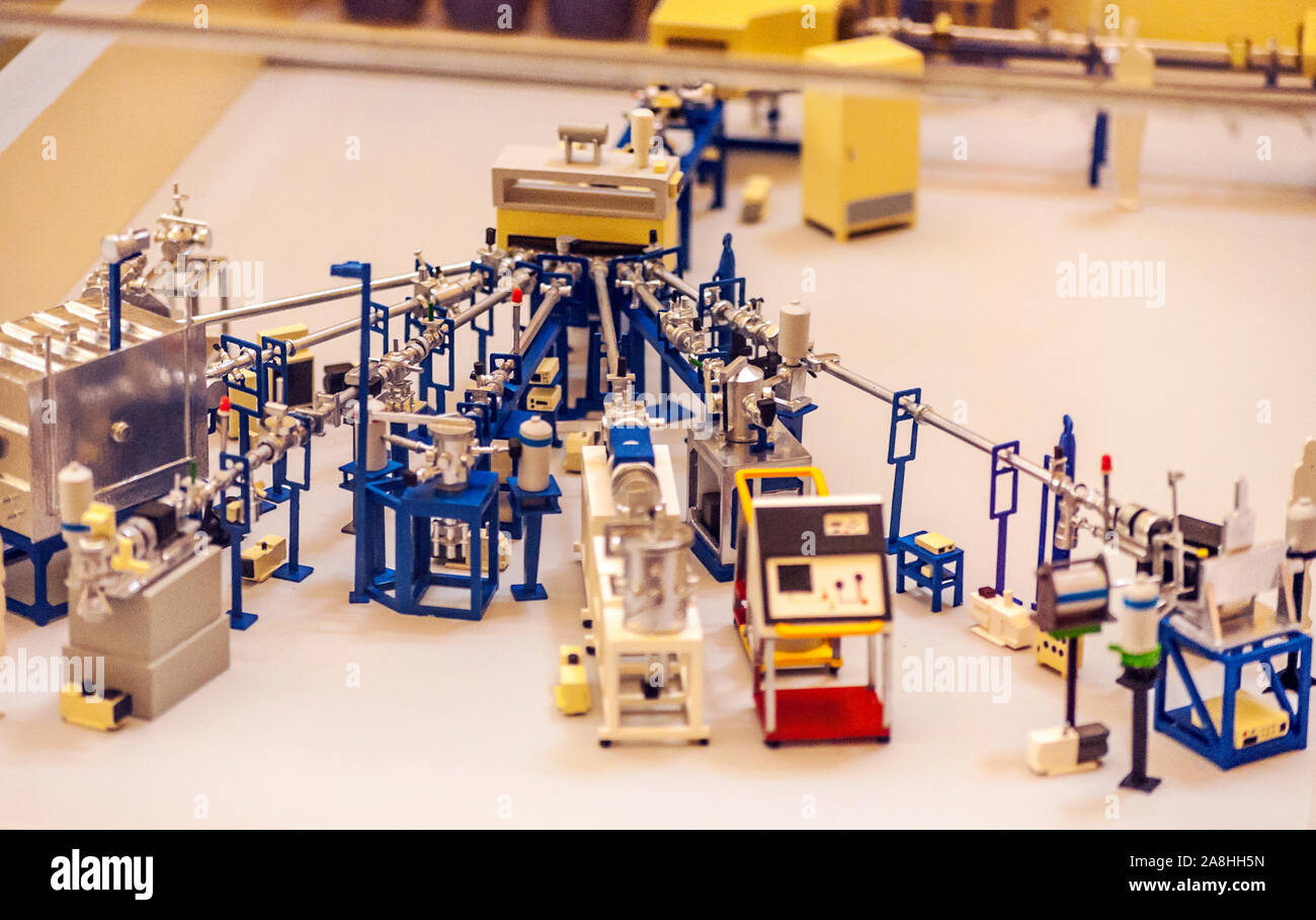 Linear Accelerator Therapy High Resolution Stock Photography and Images ...