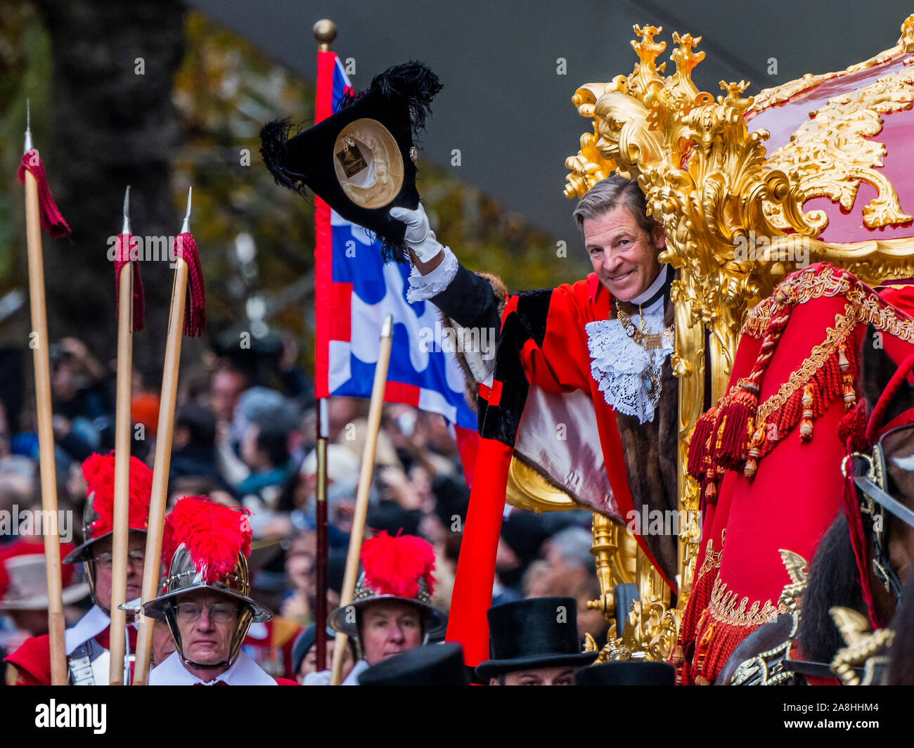 London, UK. 09th Nov, 2019. William Russell (picturedin his gold state ...