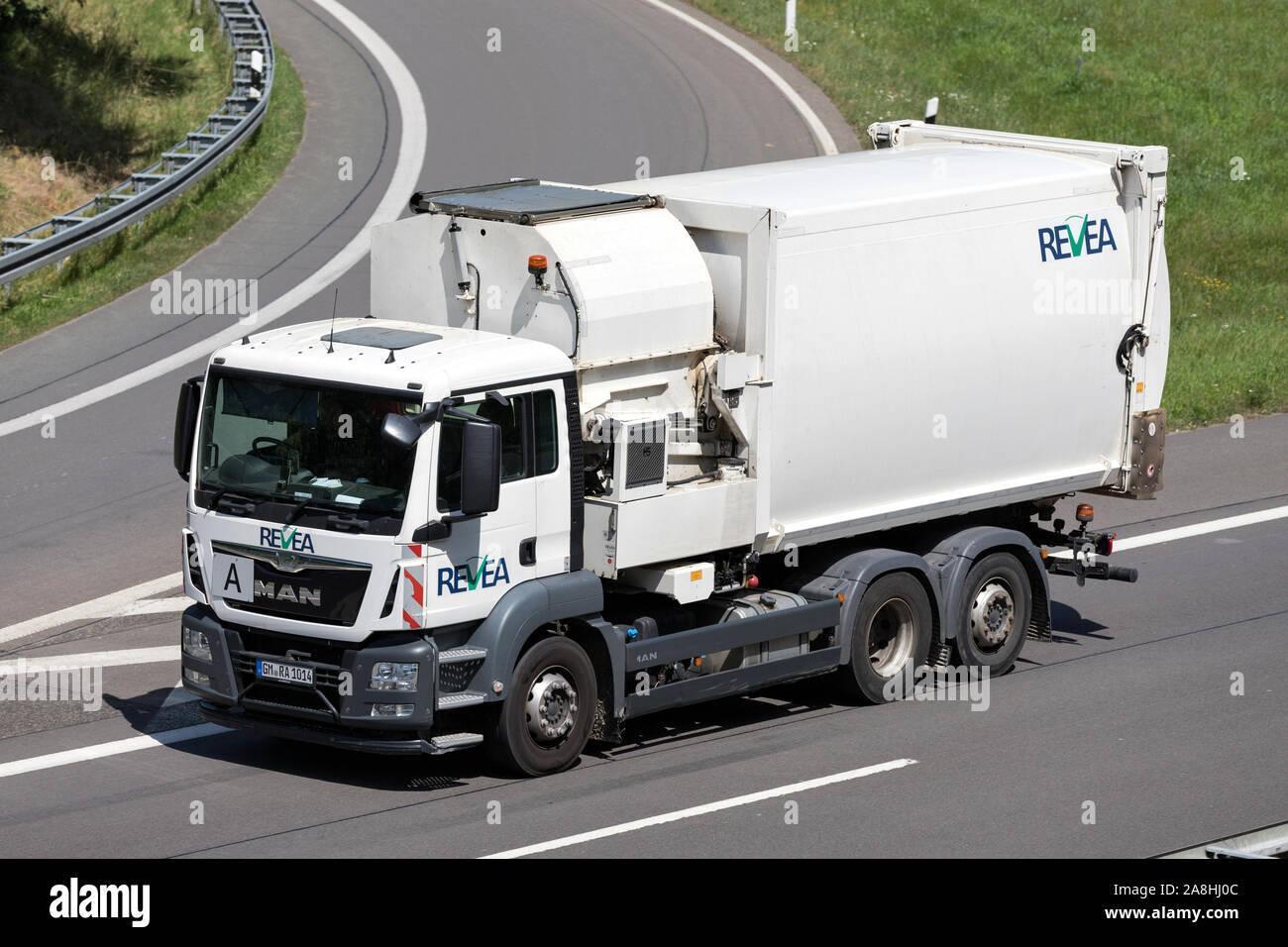Dustcart hi-res stock photography and images - Alamy