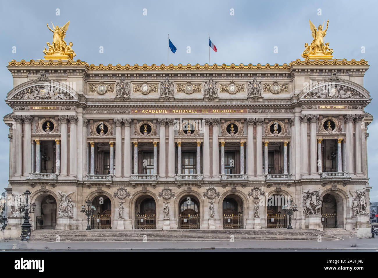 Garnier symbol hi-res stock photography and images - Alamy