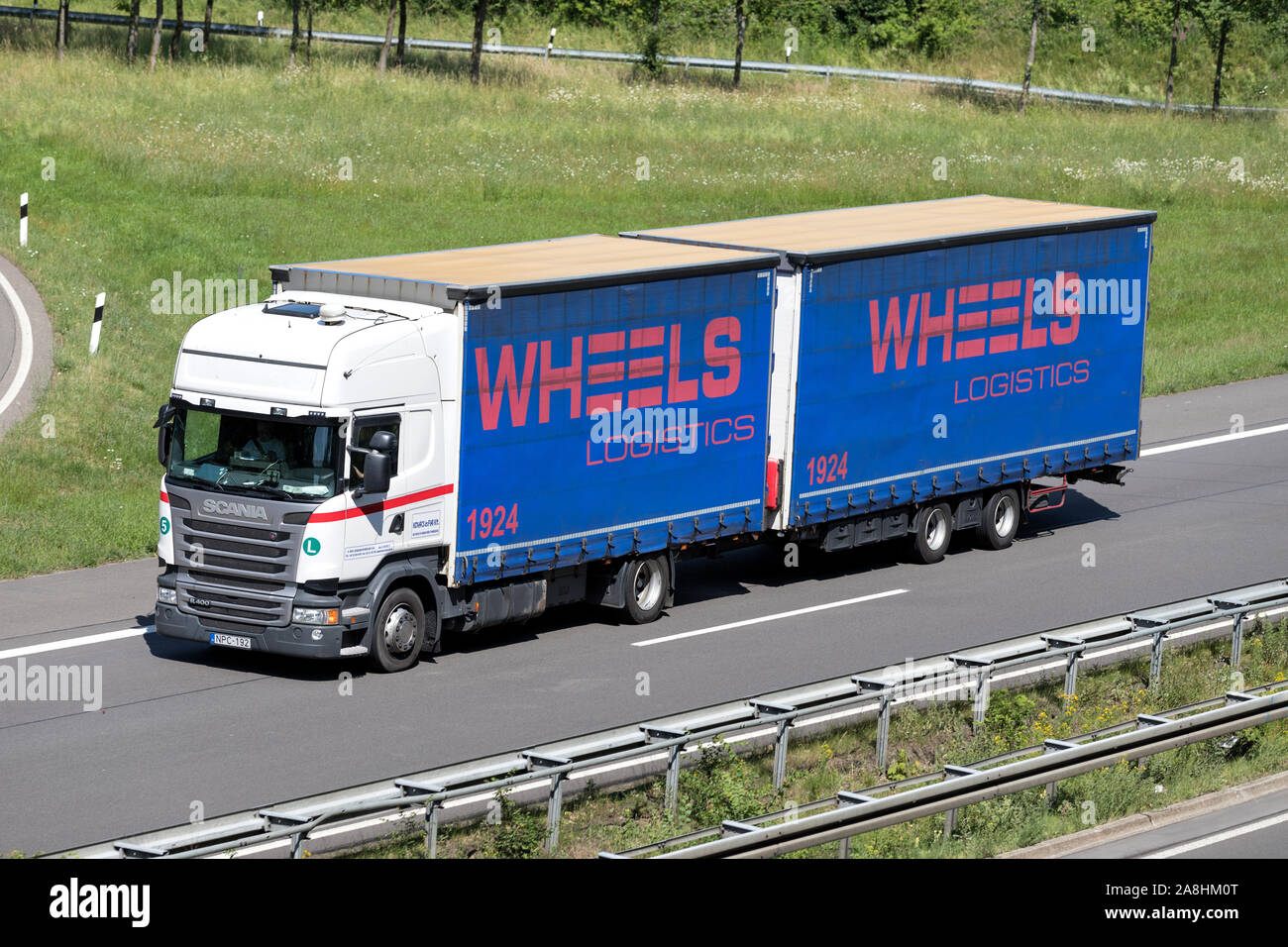 Truck trailer wheels hi-res stock photography and images - Alamy