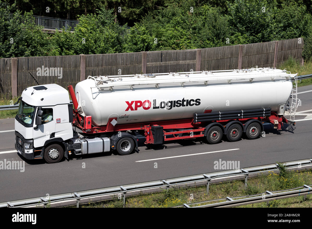 Xpo logistics logo hi-res stock photography and images - Alamy