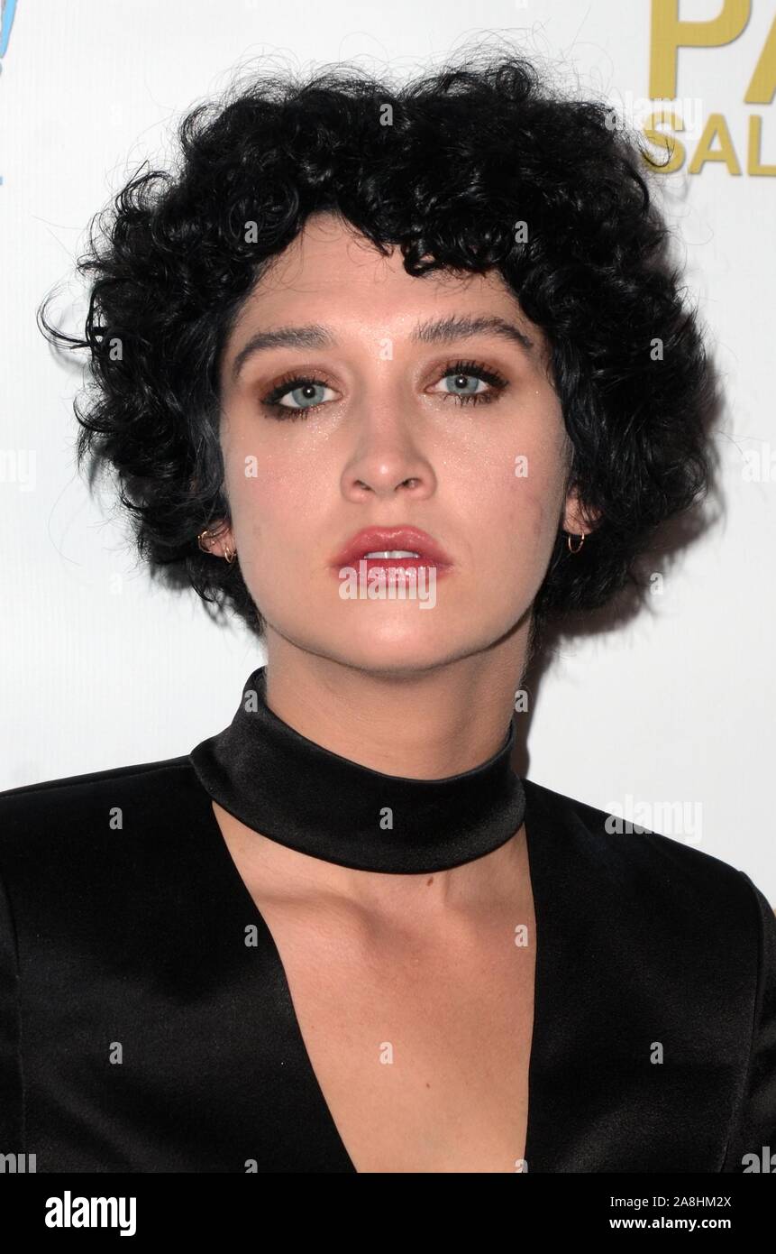 Hollywood, Ca. 8th Nov, 2019. Ava McAvoy at the Pop-Up Art Show by ...