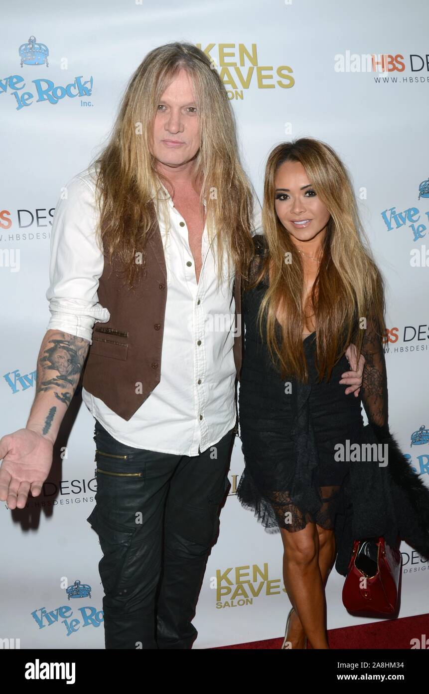 Hollywood, Ca. 8th Nov, 2019. Sebastian Bach at the Pop-Up Art Show by ...