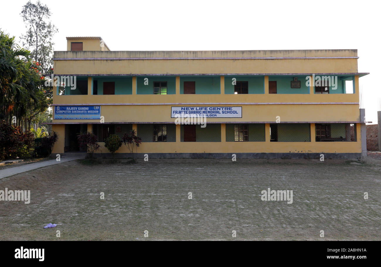 School building india hi-res stock photography and images - Alamy