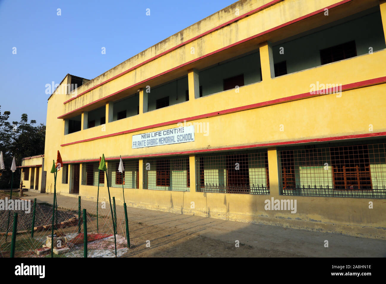 Indian School Building Wallpaper